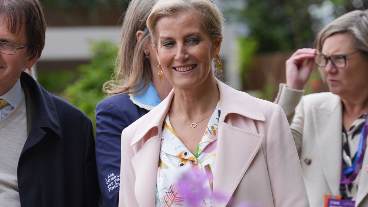 Duchess Sophie’s Chelsea Flower Show bag is an updated take on a classic