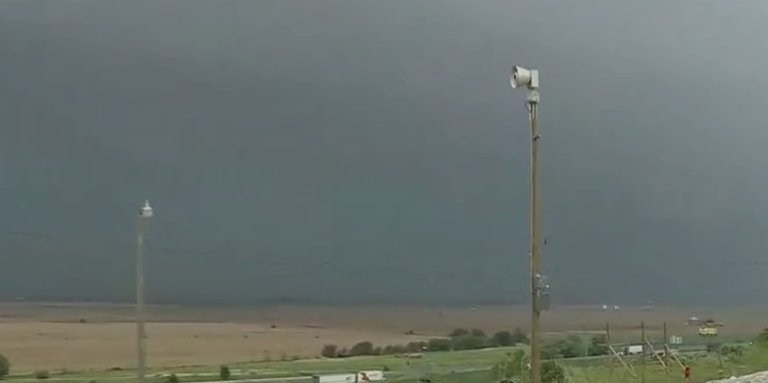 NWS: Preliminary surveys indicate EF0 in Andrew County, Missouri