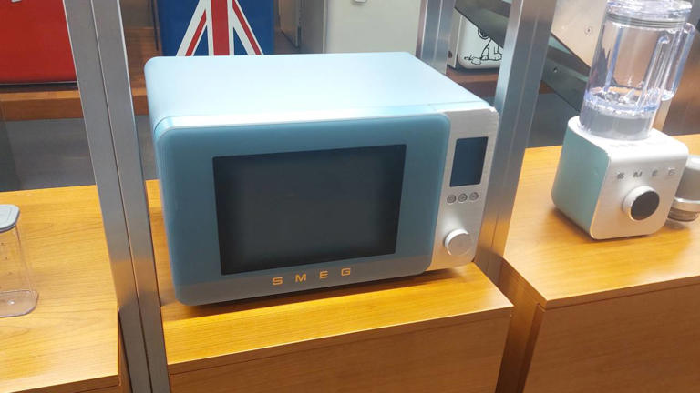 I visited the Smeg HQ in Bologna, and here's 5 appliances I wish could ...