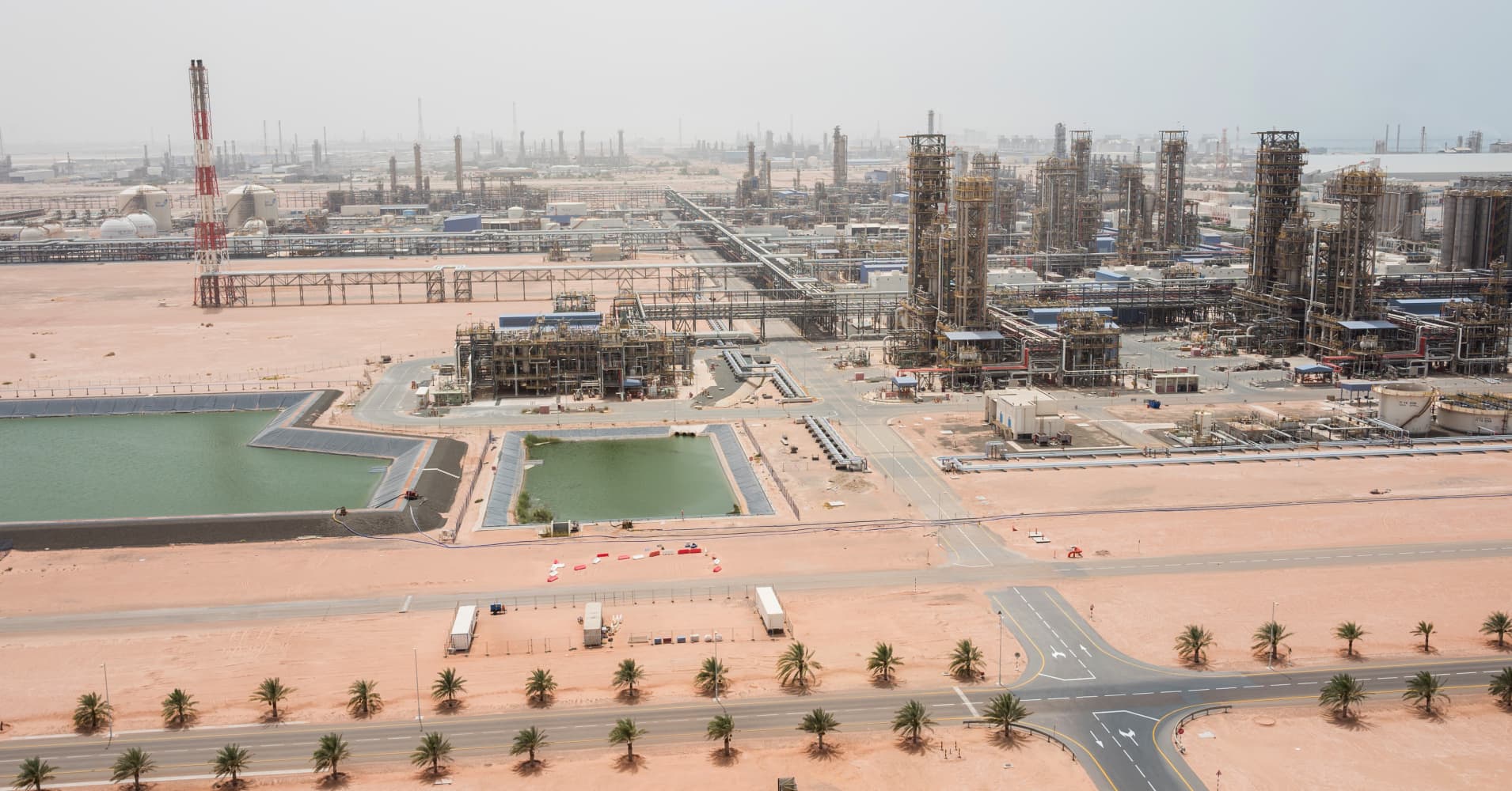 Oil market at 'tank bottoms' in Asia, and Europe isn't far behind ...