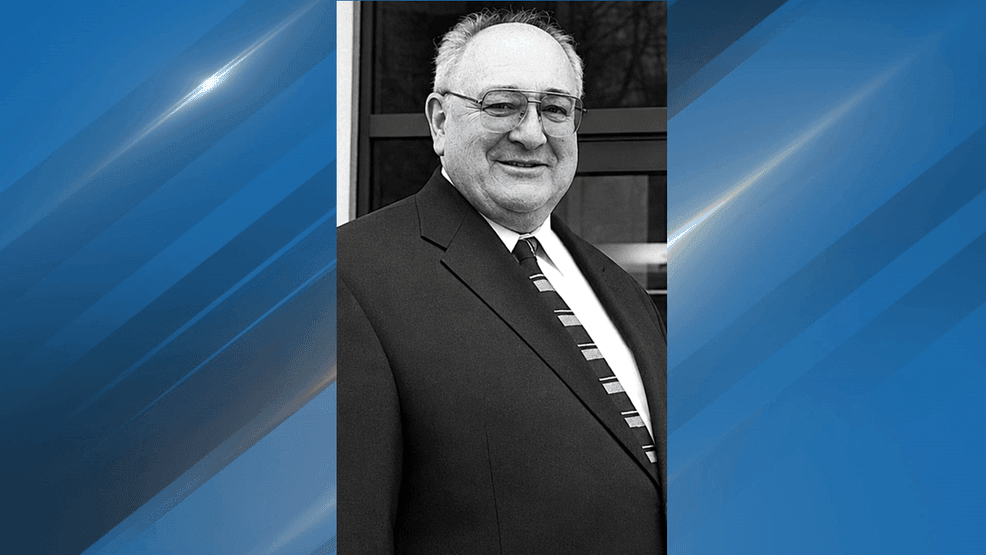 Linn County board marks May 19 meeting with silence for former ...