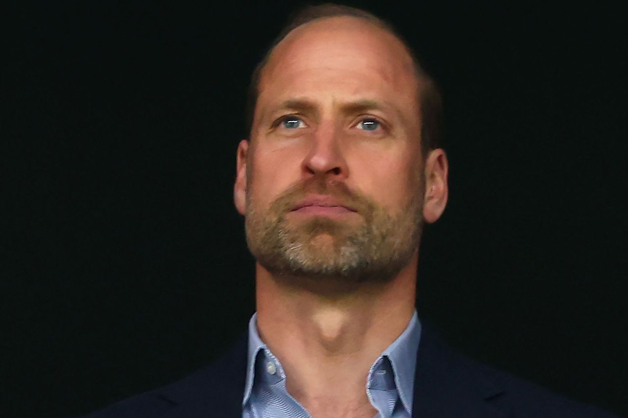 Prince William flies to Turkey for his favorite team’s historic match ...