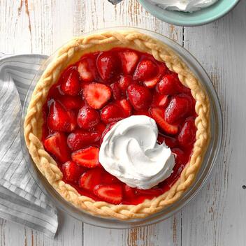 Easy fresh strawberry pie
