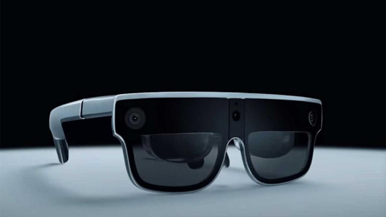 Google just showed off ‘intelligent eyewear’ arriving this fall ...