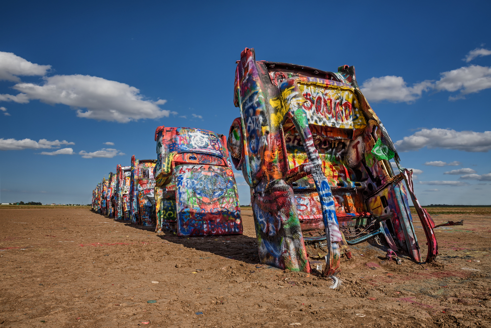 13 roadside landmarks across America that still feel worth pulling over for