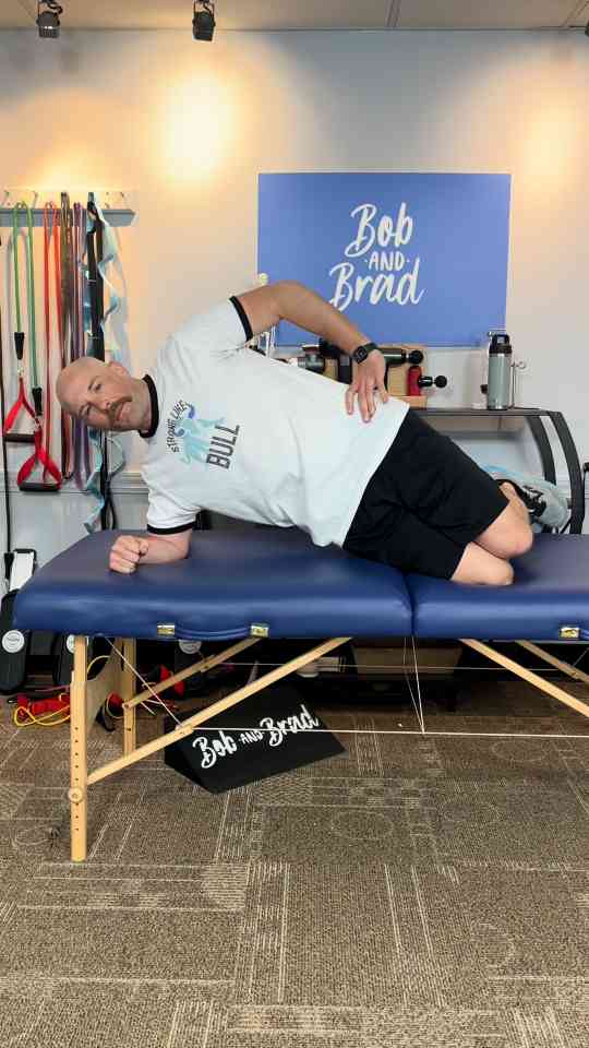 Try these side plank variations!