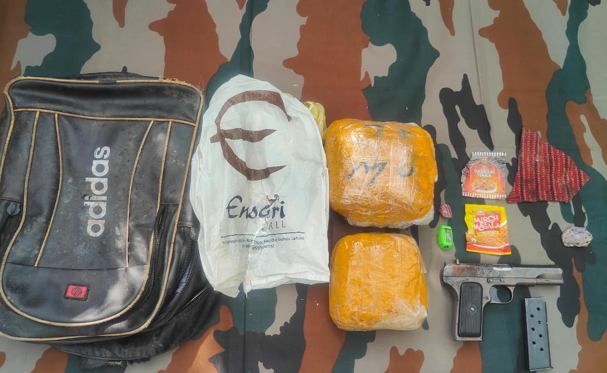 Drugs, Chinese pistol recovered near LoC, Pakistan link suspected
