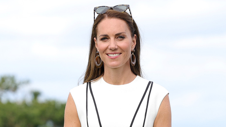 7 times Kate Middleton ditched her heels for chic flat shoes