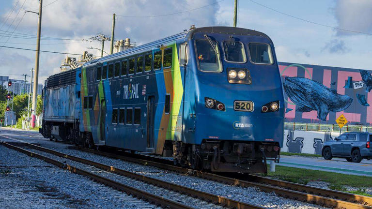 Tri-Rail train hits car in Oakland Park. One dead, officials say
