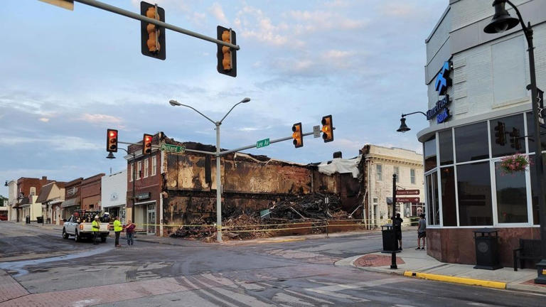 Vinton town leaders acquire properties destroyed in 2022 fire in ...