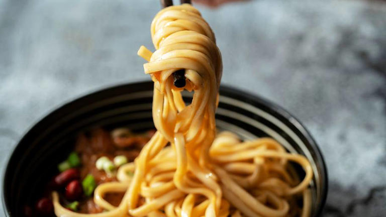 The 5 best Chinese restaurants in the US., according to Guy Fieri