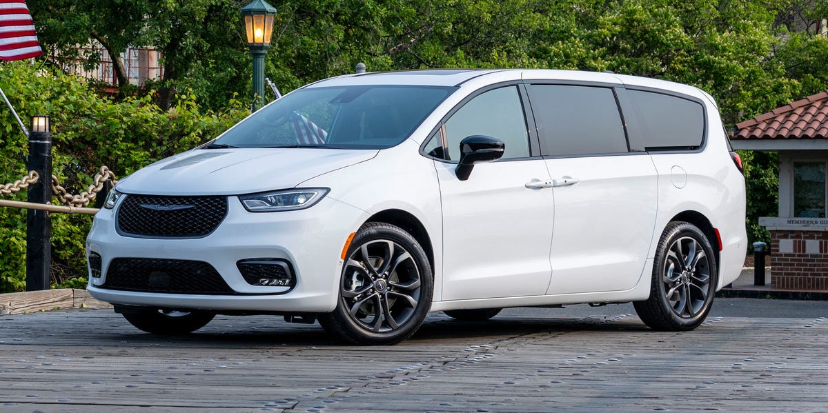 One of these award-winning used minivans may just answer your family's ...