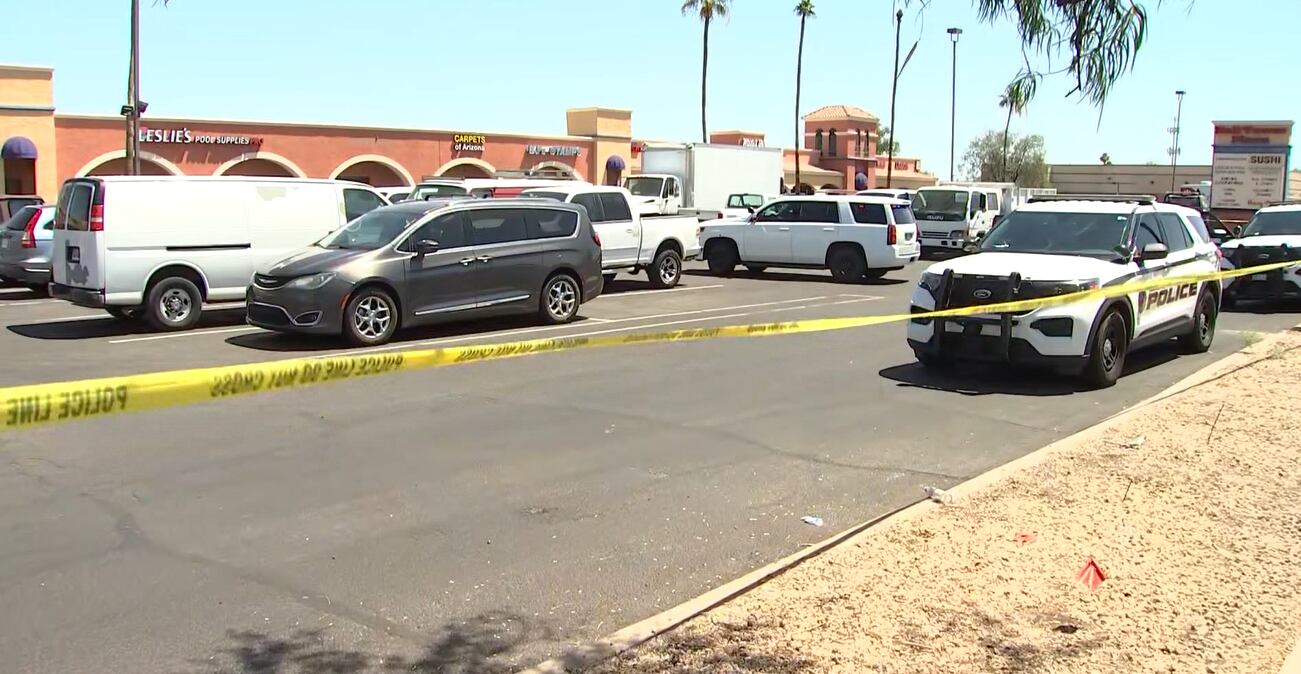 Domestic violence suspect shot by police at Glendale pawn shop