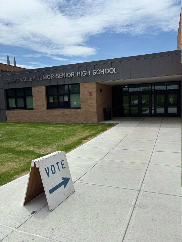 Voters reject Hoosic Valley school budget, call for a merger