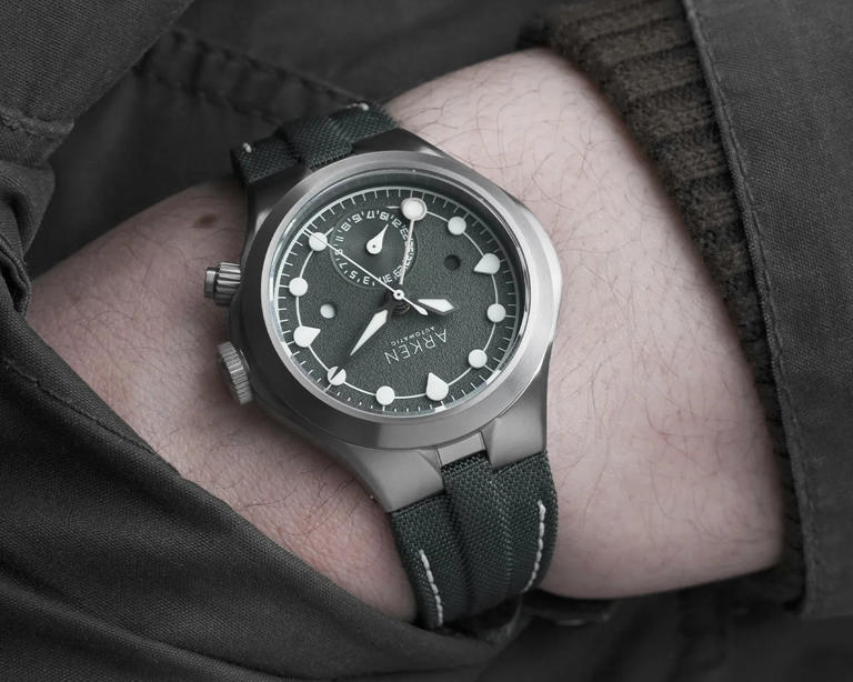 The most innovative affordable GMT watch is back