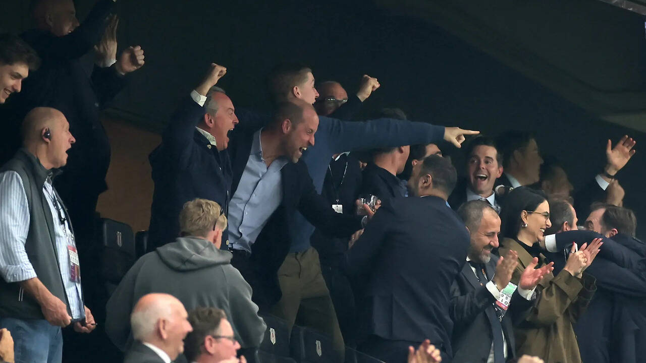 Aston Villa secures Europa League title, ending 30-year trophy drought
