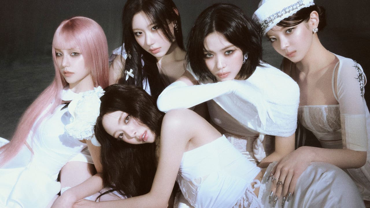 ITZY shares their motto throughout their new mini-album