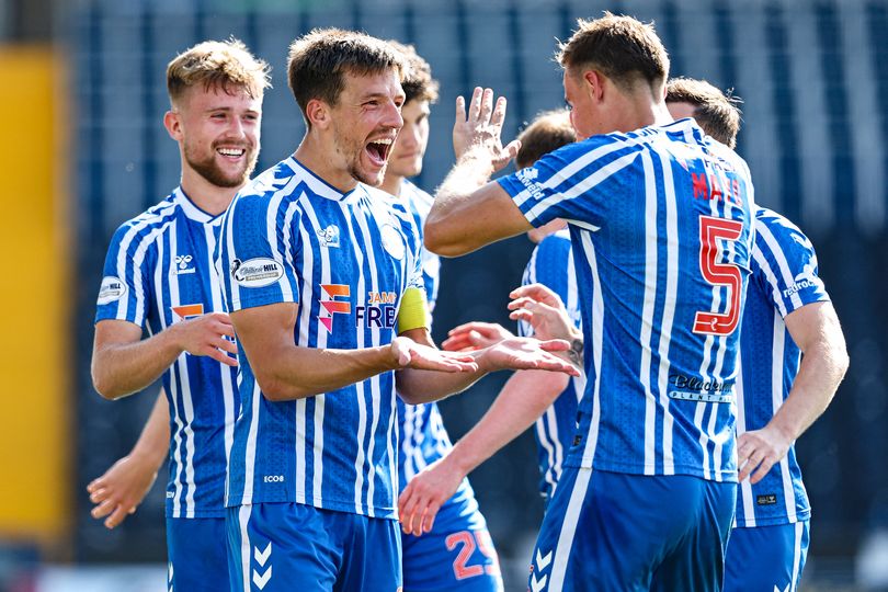 Emmanuel Gyamfi given Aberdeen ultimatum by Stephen Robinson as ...