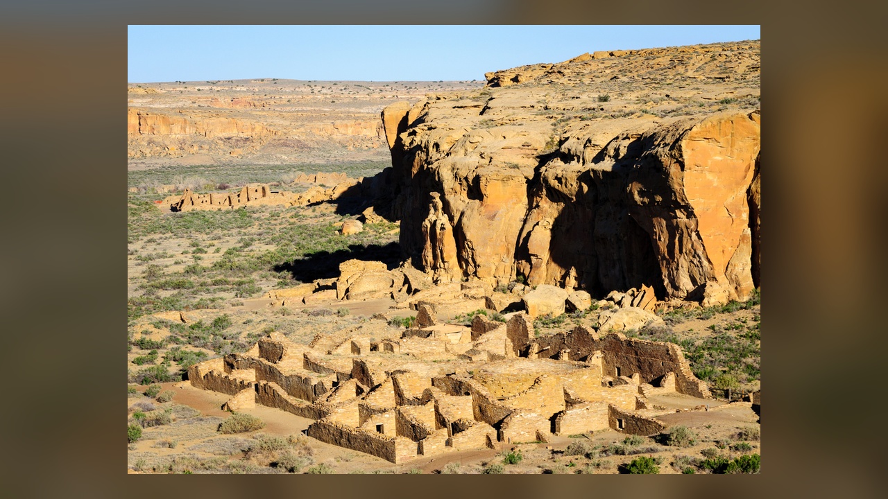 New Mexico has a canyon with 1,000-year-old stone cities and almost no ...