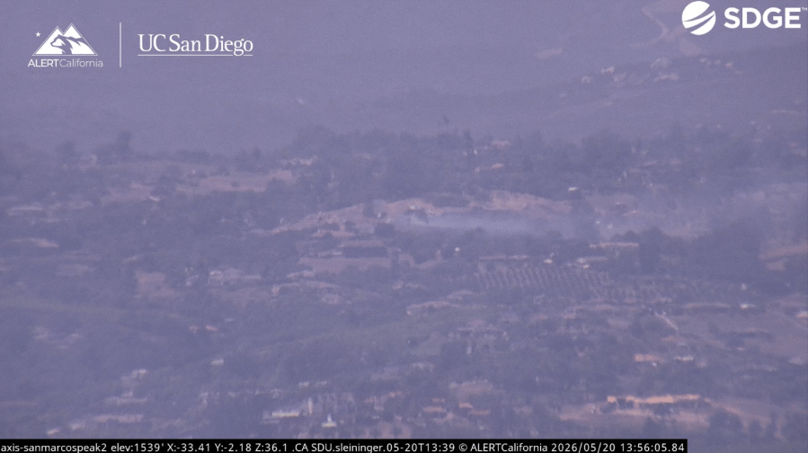 Morro fire breaks out in Bonsall
