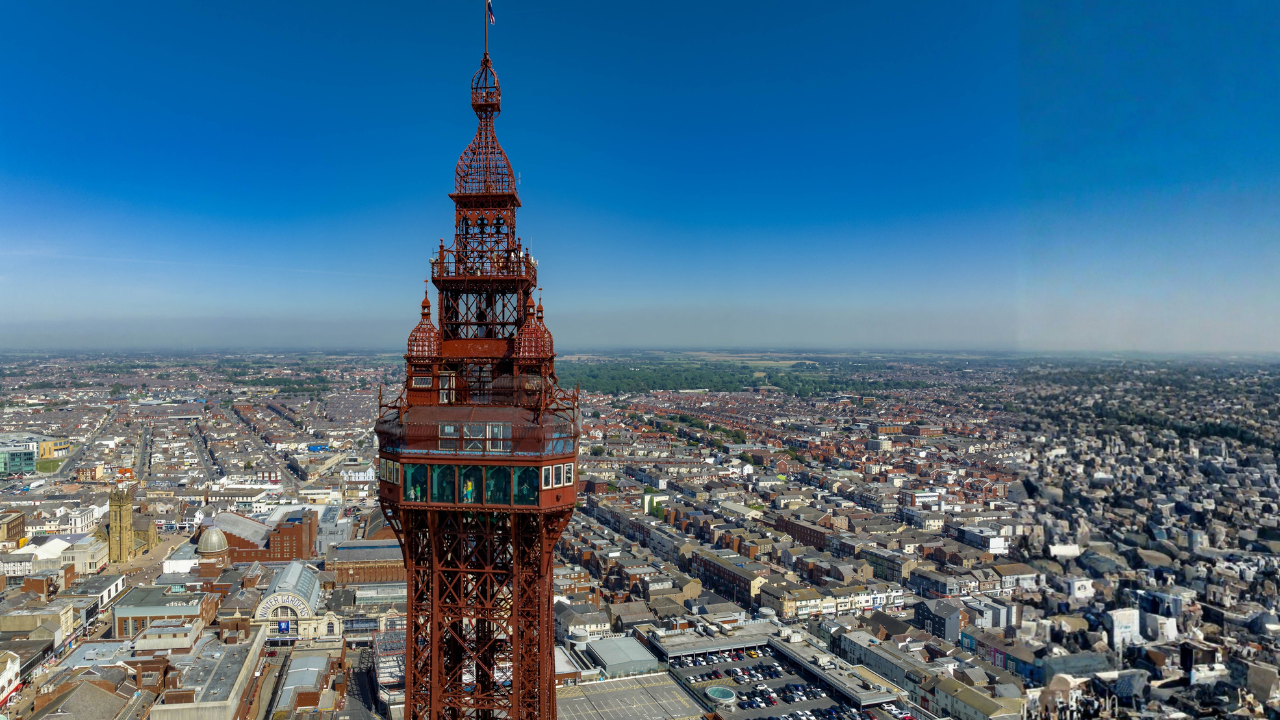 13 old observation towers and lookouts that still draw curious travelers