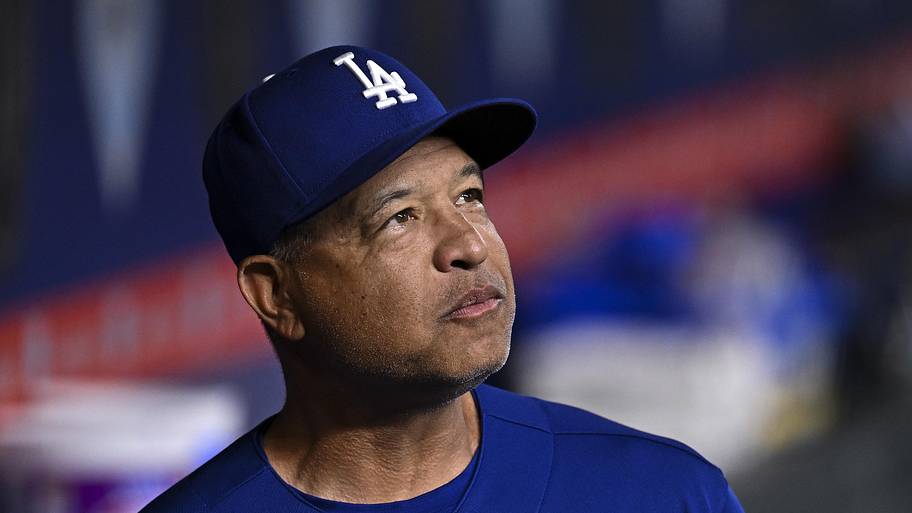 Dodgers manager Dave Roberts shares thoughts on Padres' $3.9 billion sale