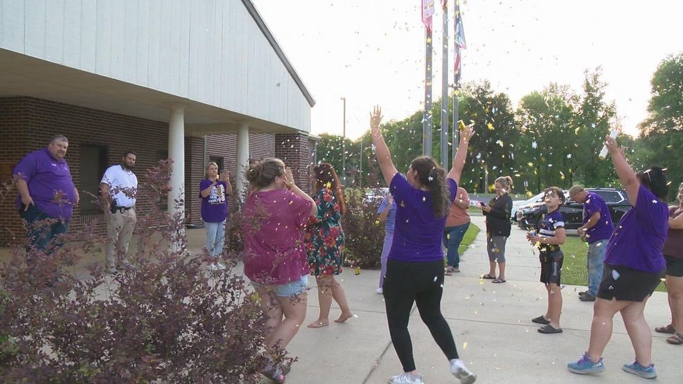 ‘We saved the school’: Ragland voters approve tax increase to keep high ...
