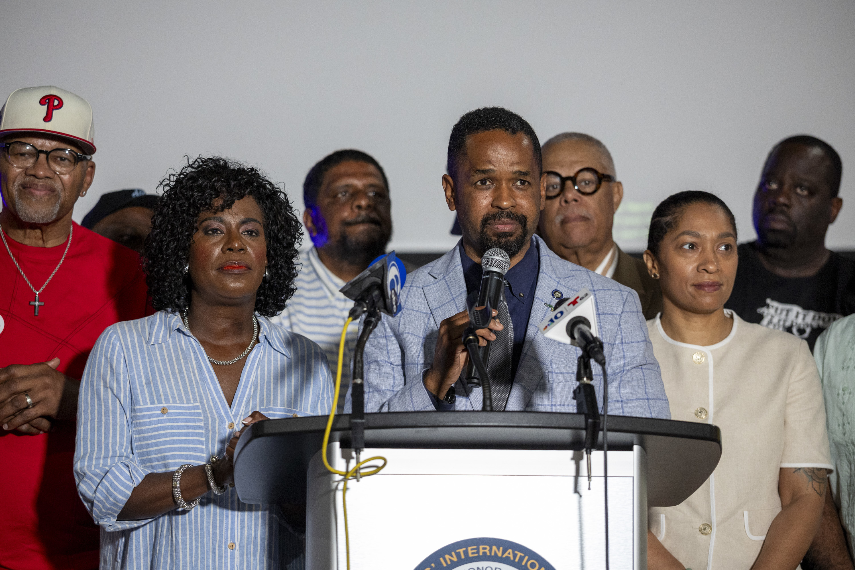 Chris Rabb’s election marked a big night for Philly progressives — and ...