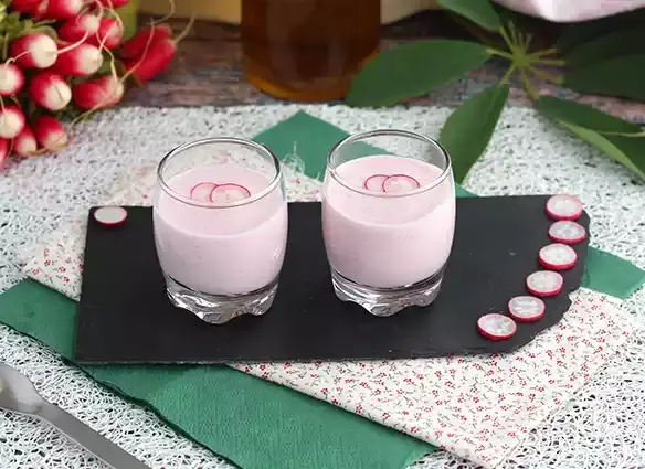 Cold radish soup