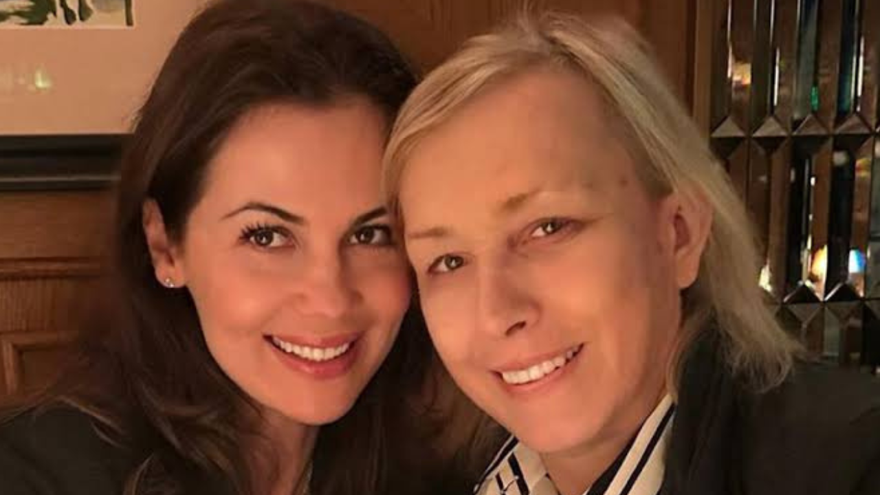 Martina Navratilova and Julia Lemigova combined net worth in 2026 ...