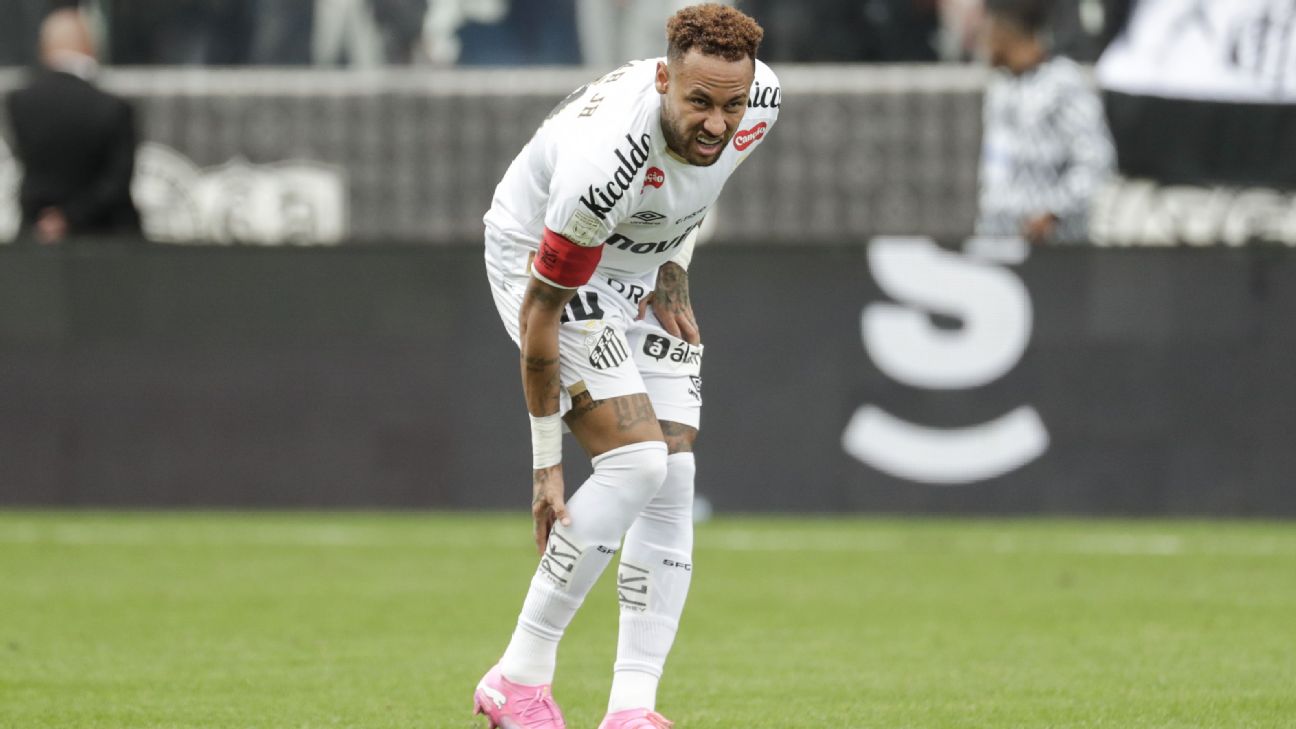 Neymar suffers calf injury, to miss Santos games ahead of World Cup
