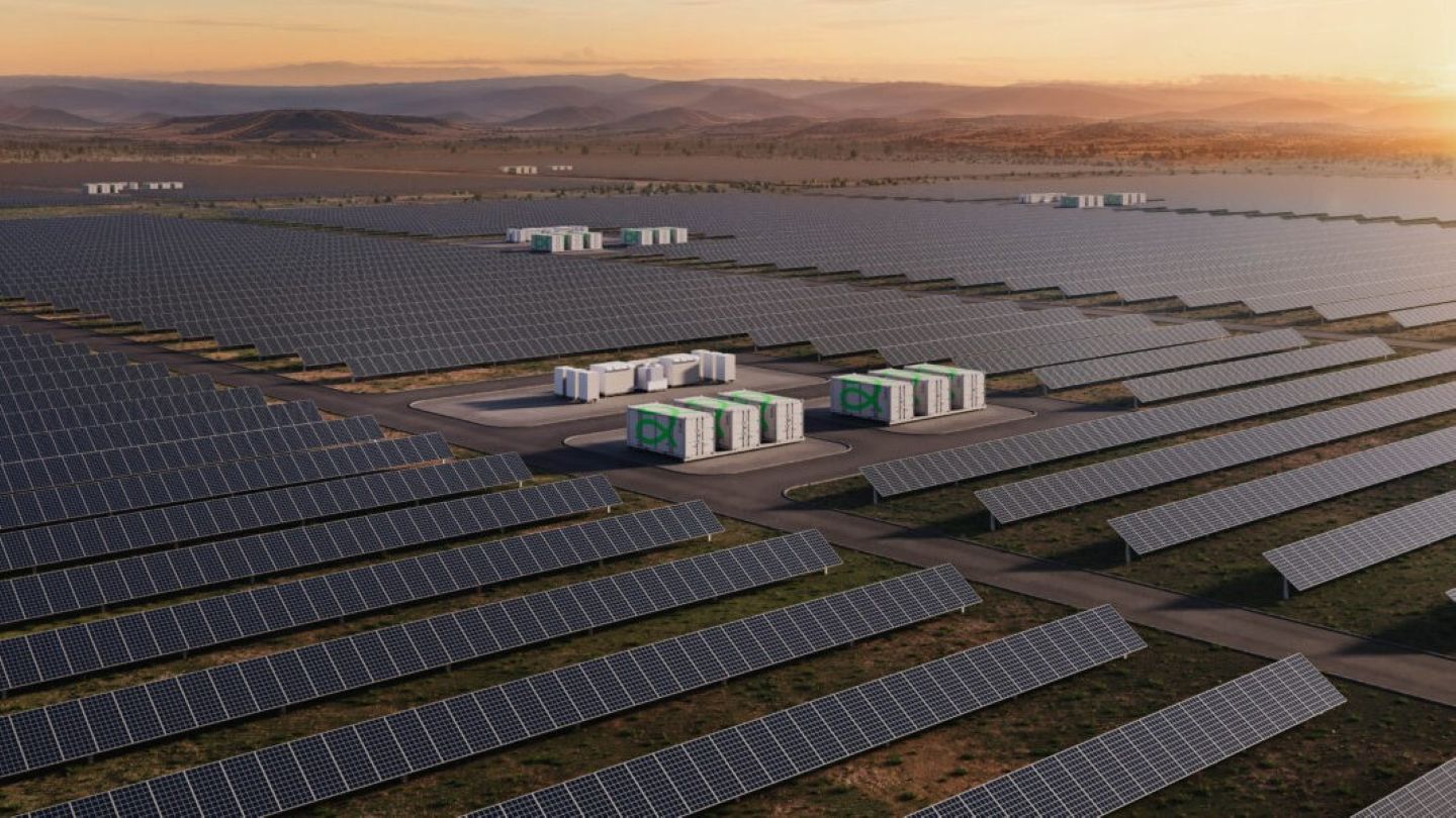 Edify achieves financial close on Queensland solar-battery projects
