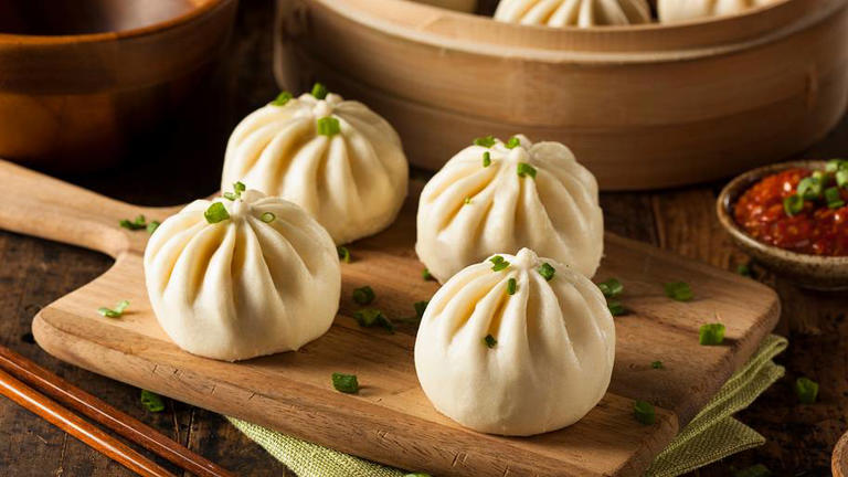 The 5 best Chinese restaurants in the US., according to Guy Fieri