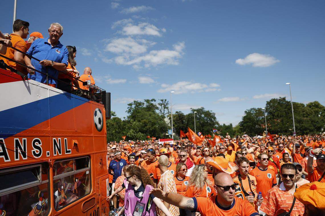 Dutch share plans for iconic orange fan-walk through KC at 2026 FIFA ...