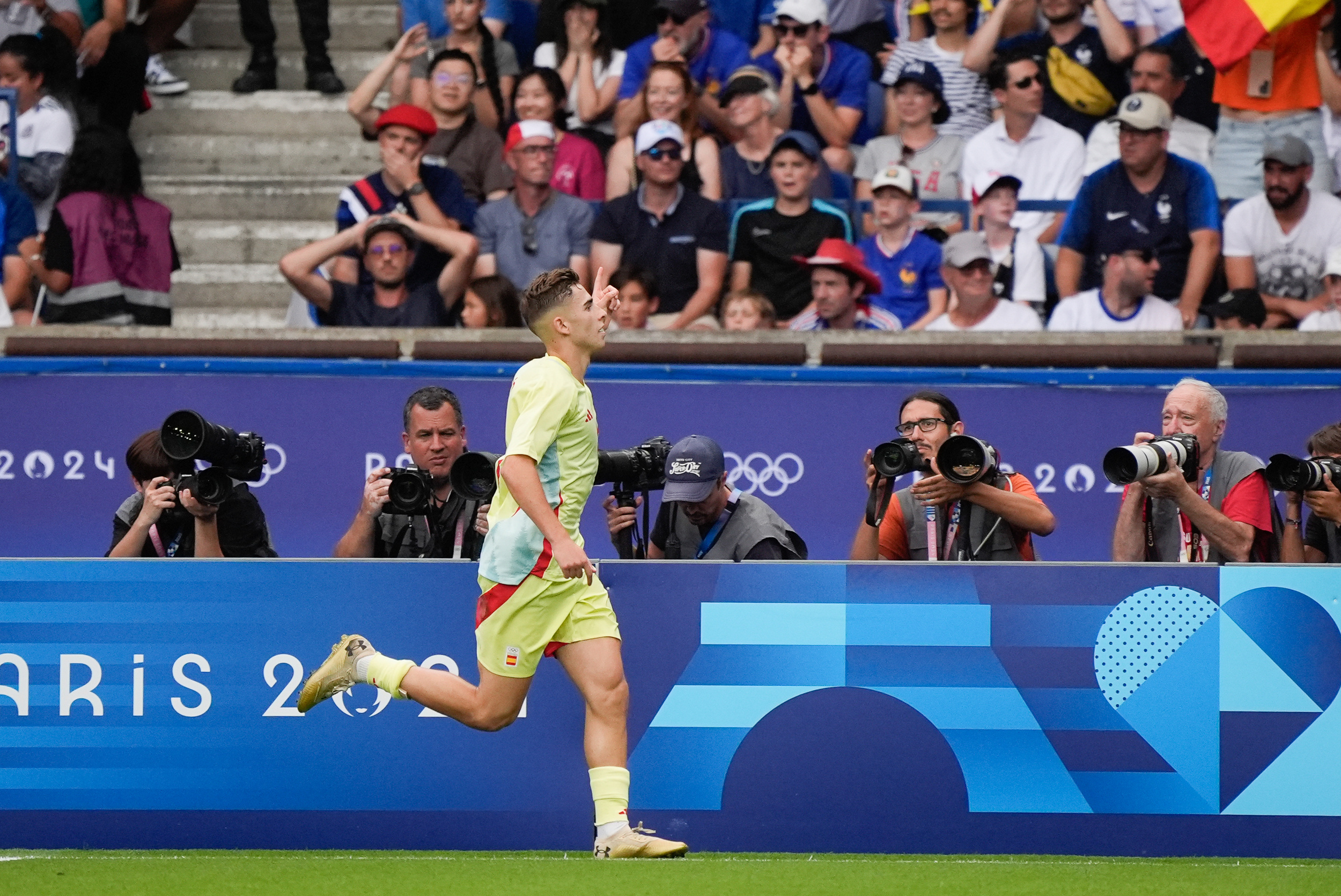 Spain's Fermin Lopez (foot) confirms he'll miss World Cup