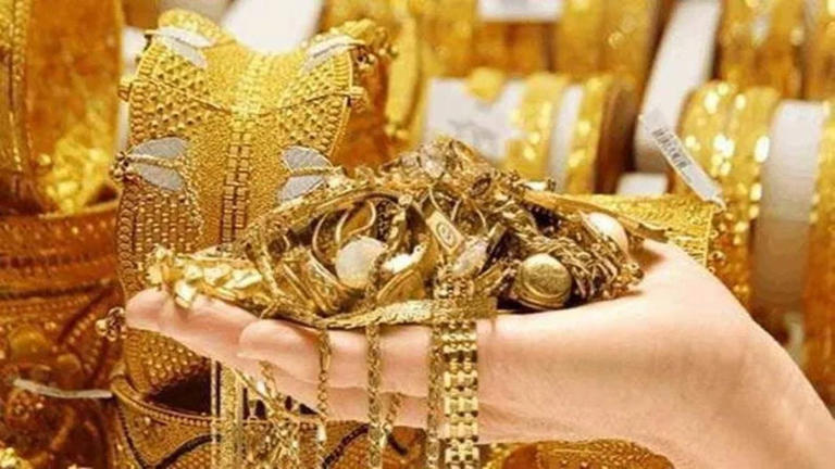 सस्ता हो गया सोना-चांदी, इतना गिर गया दाम, क्या यही है खरीदने का सही मौका?