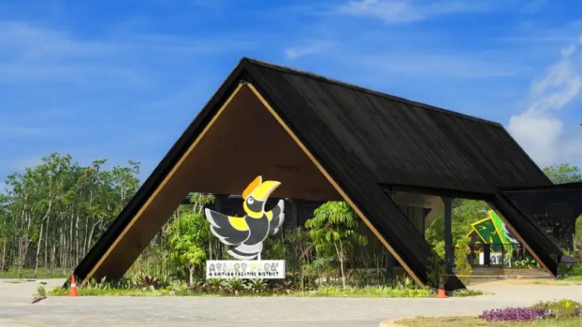 Harga tiket masuk Aviary Park Indonesia dan paket liburan keluarga