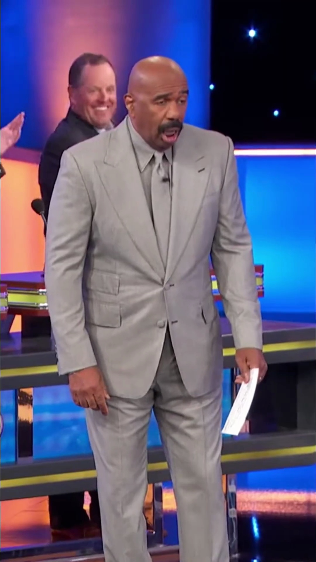 Random bedtime answer stuns Steve Harvey on Family Feud