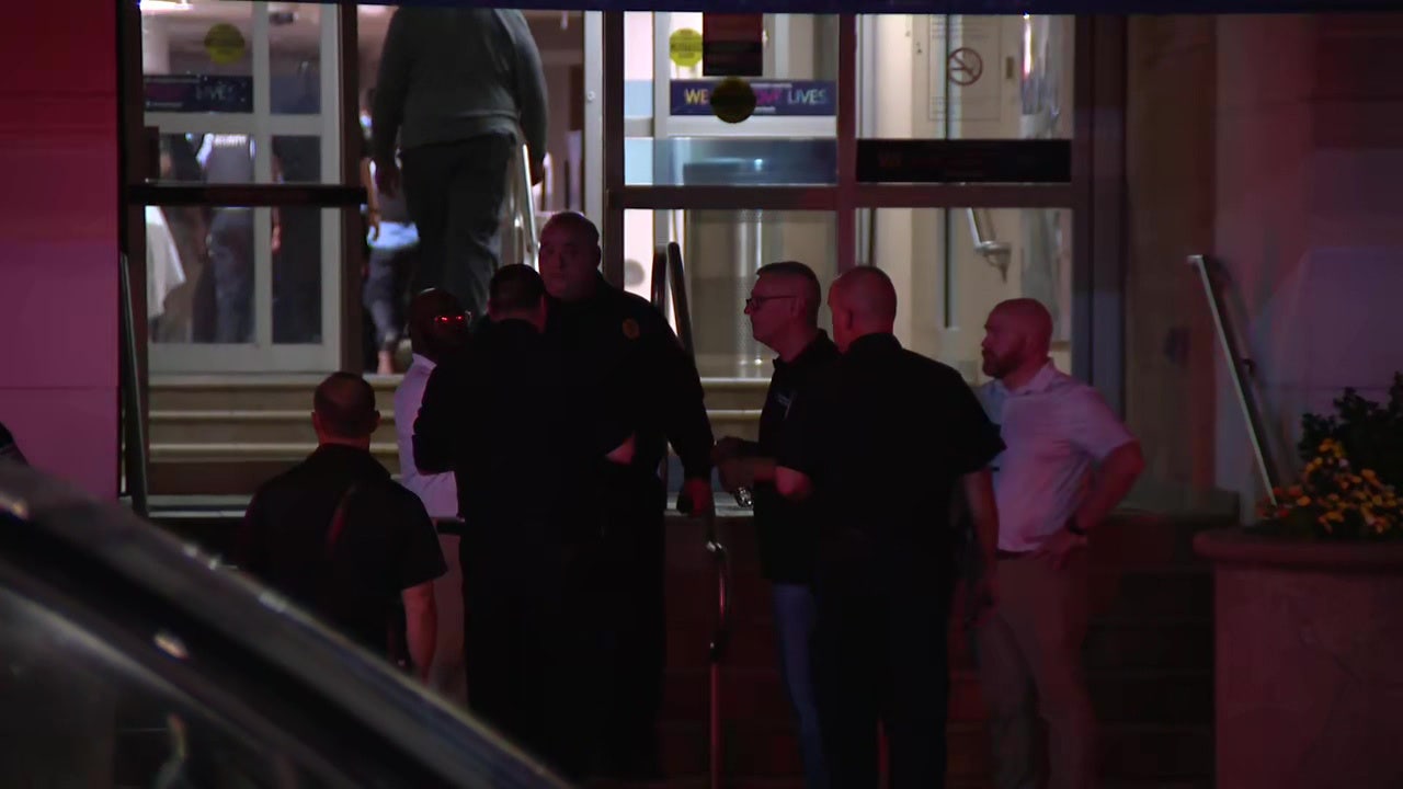 120 patients evacuated after flooding shuts down Methodist Hospital in ...