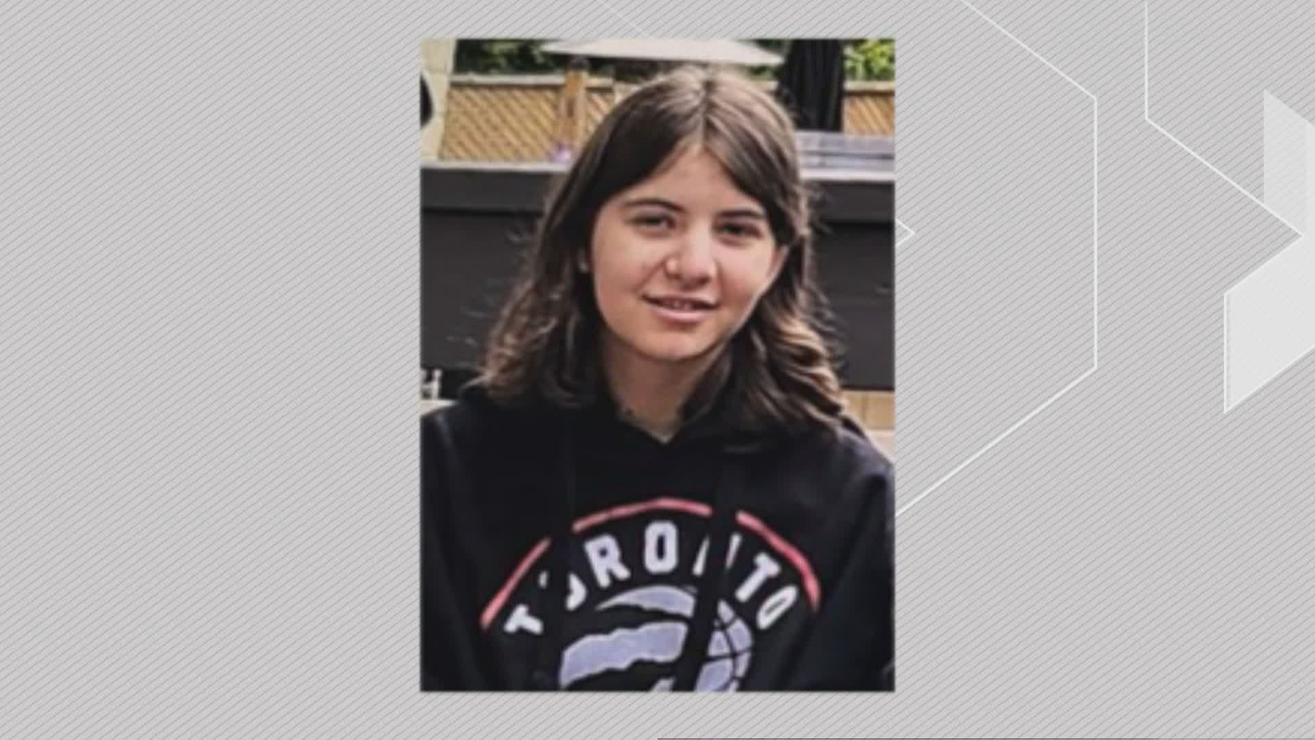Mother of missing teen girl pleads for her safe return