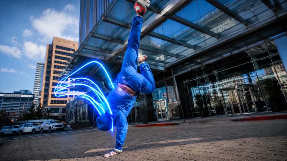 Sonic style running creates fast parkour adventure