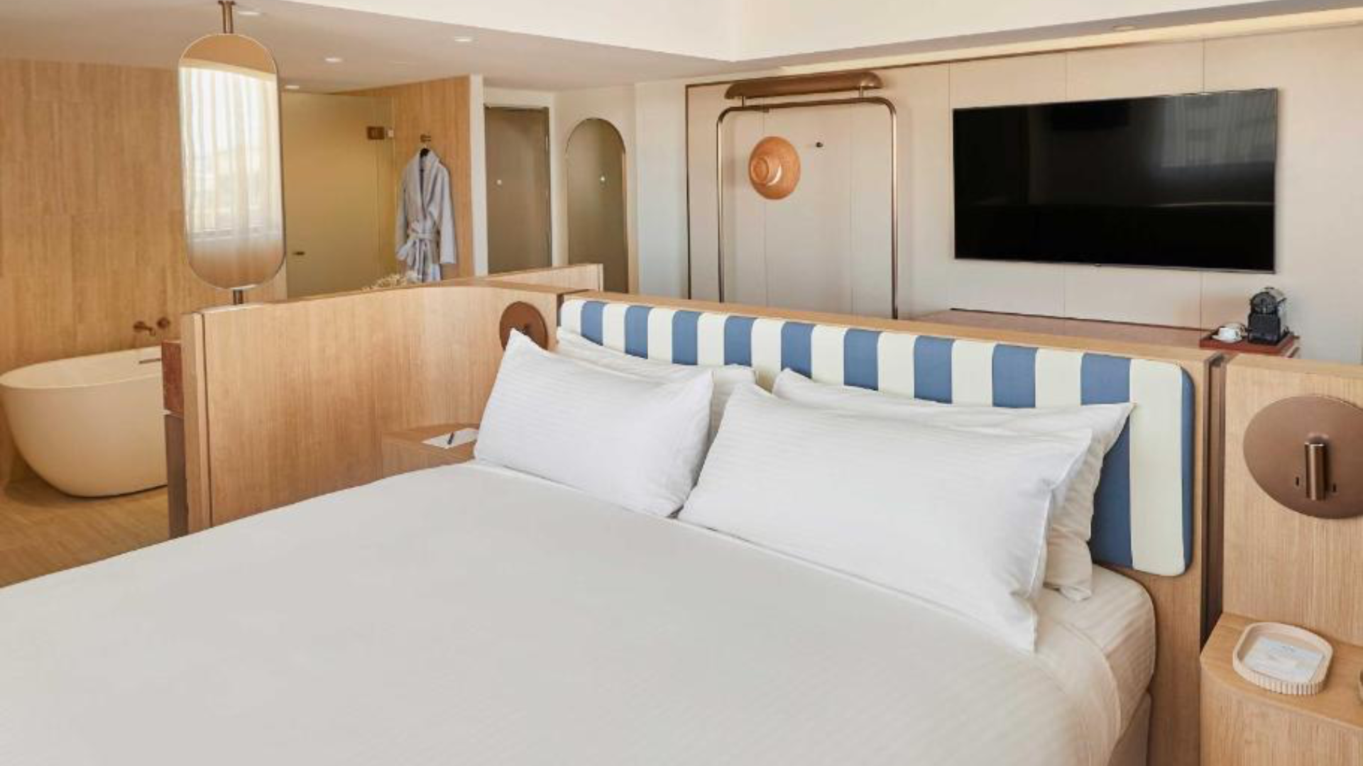 The Sunshine Coast is at its best right now: here’s where to stay