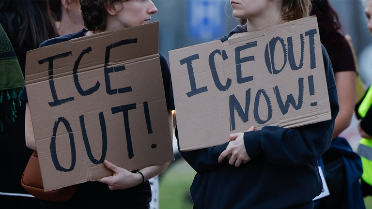 Las Vegas father stunned after school compared son's pro-ICE stickers ...