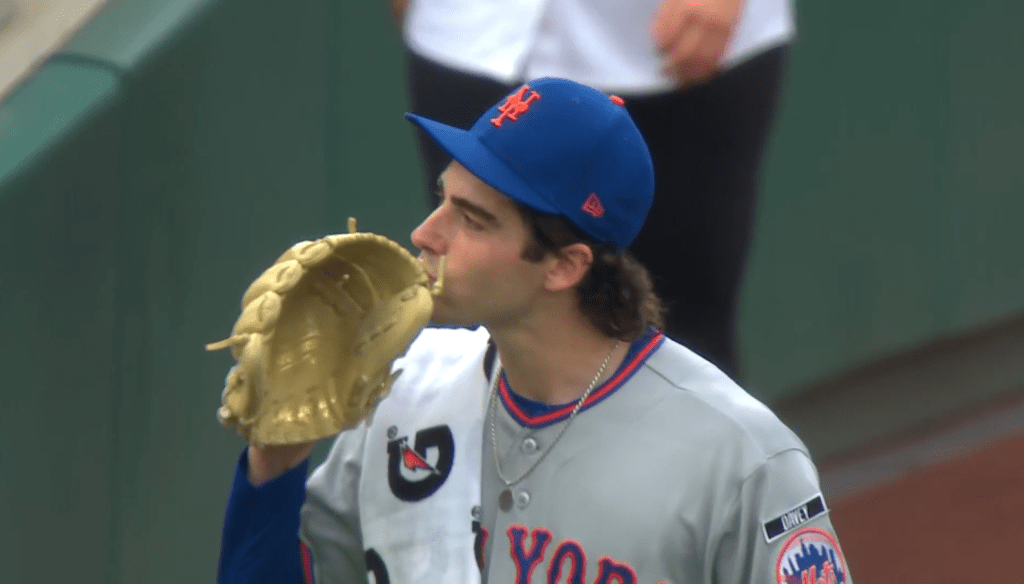 Zach Thornton’s Mets journey begins with tribute to his paralyzed dad