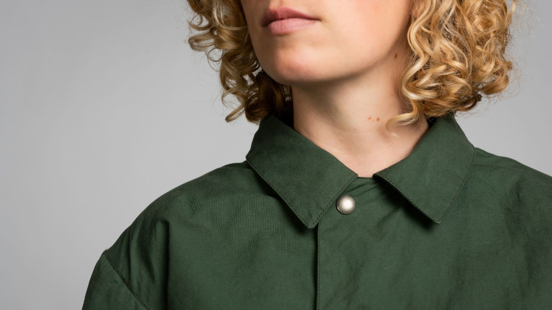 10 profile picture outfits that get swipes & 10 that make people pause