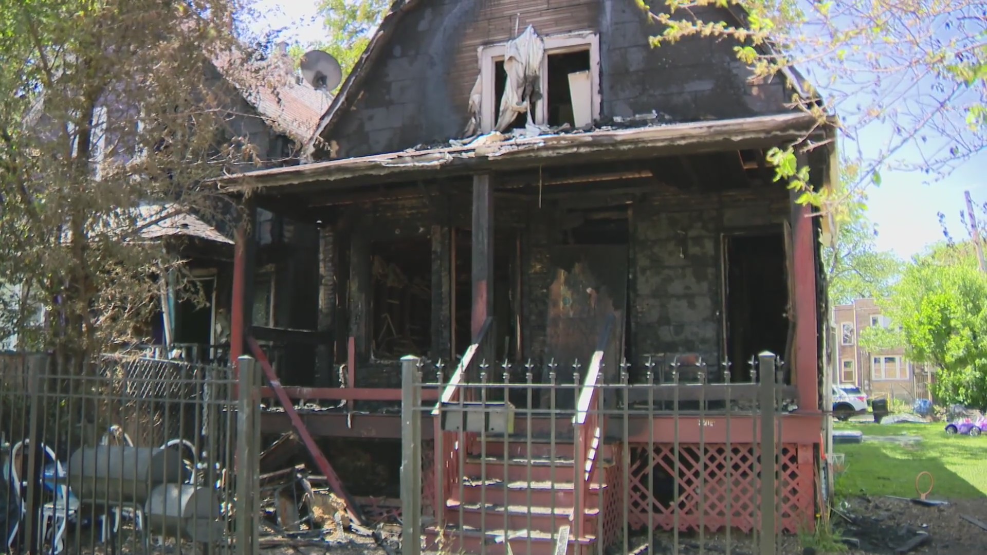 2 children dead, several others injured after fire in West Englewood ...