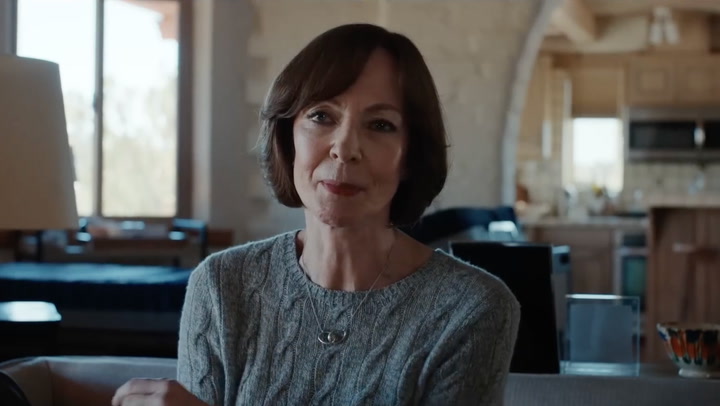 'Miss You, Love You' trailer