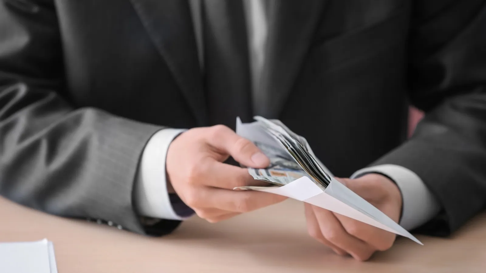 Hotel workers secure major wage increases under union deal amid NYC ...