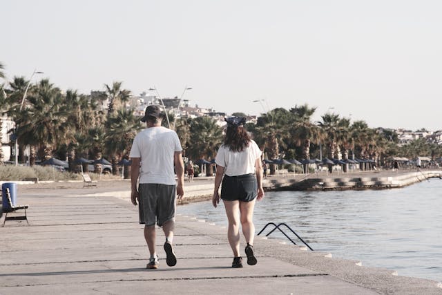 Stylish walking shoes for sightseeing that handle miles without slowing ...