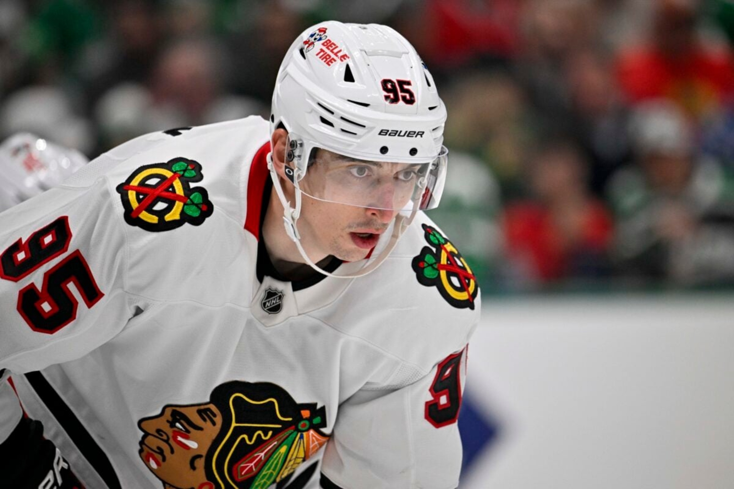 Blackhawks should re-sign Ilya Mikheyev